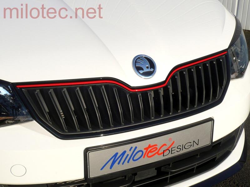 Racing lišta na přední masku – červená, Škoda Fabia III. 2014-2018 ...